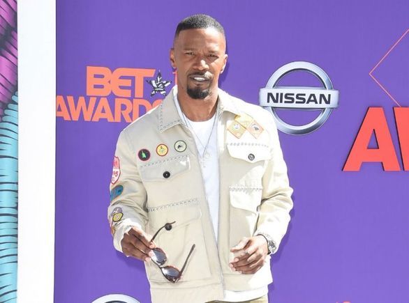 Jamie Foxx en charmante compagnie sans Katie Holmes, une rupture en vue