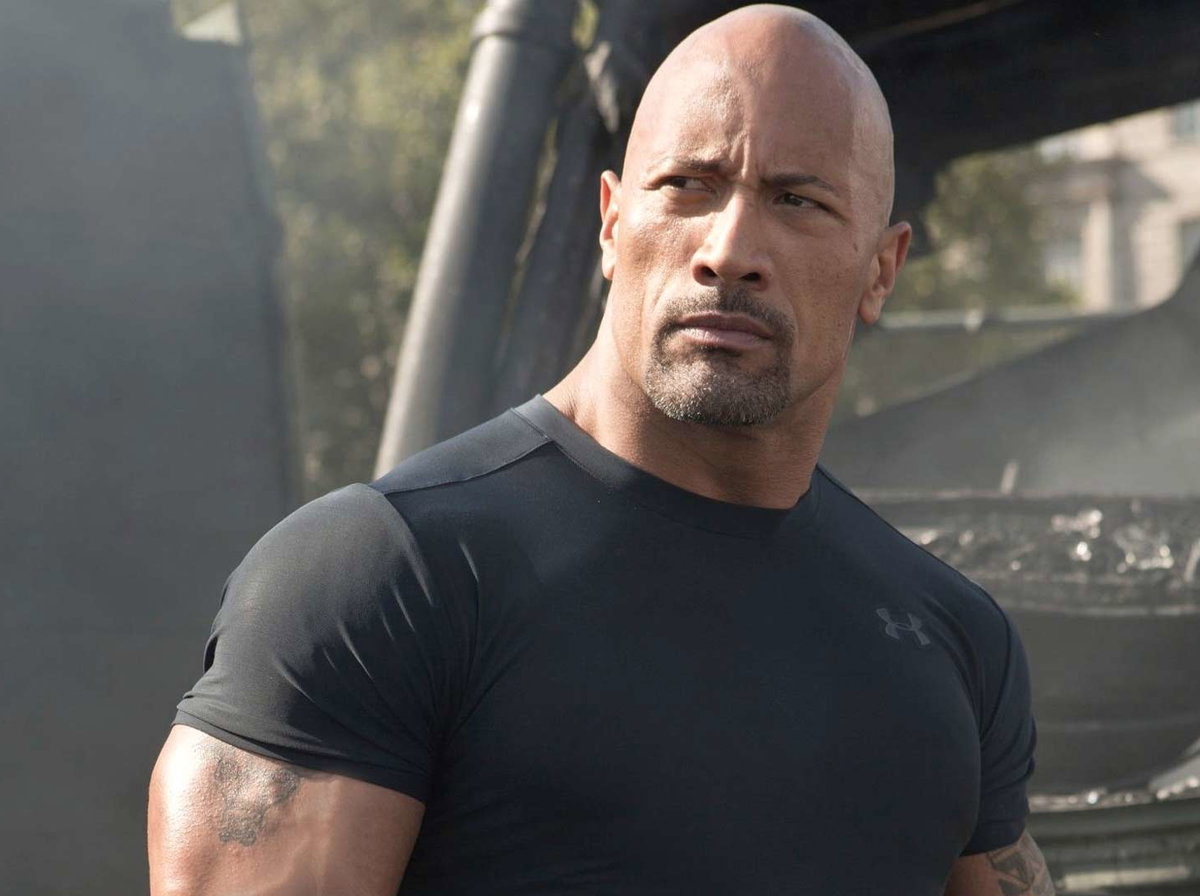 Cette photo de Dwayne Johnson provoque une sacrée polémique ! Découvrez ...