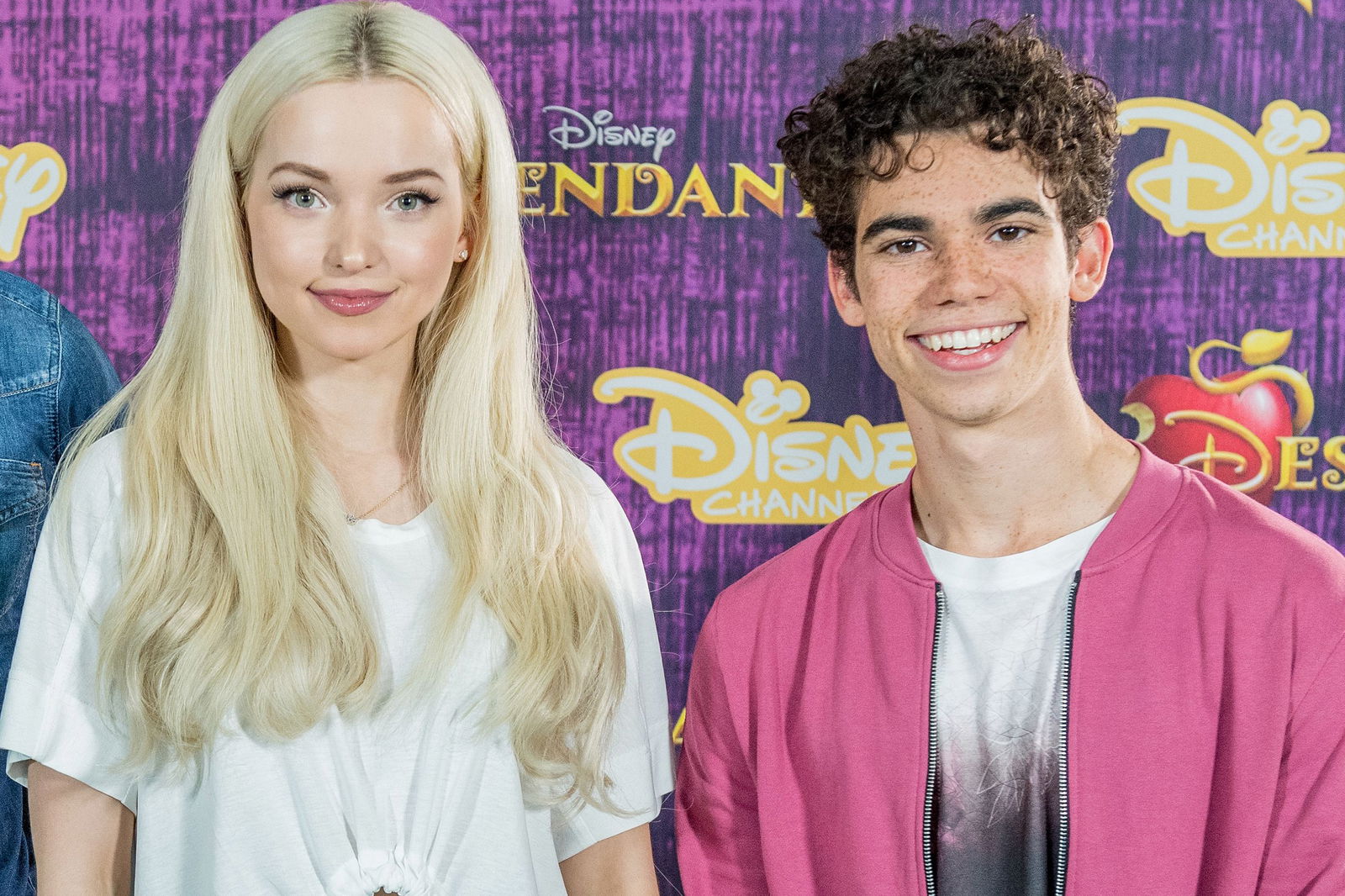 Mort de Cameron Boyce : anéantie, son amie Dove Cameron lui rend un ...