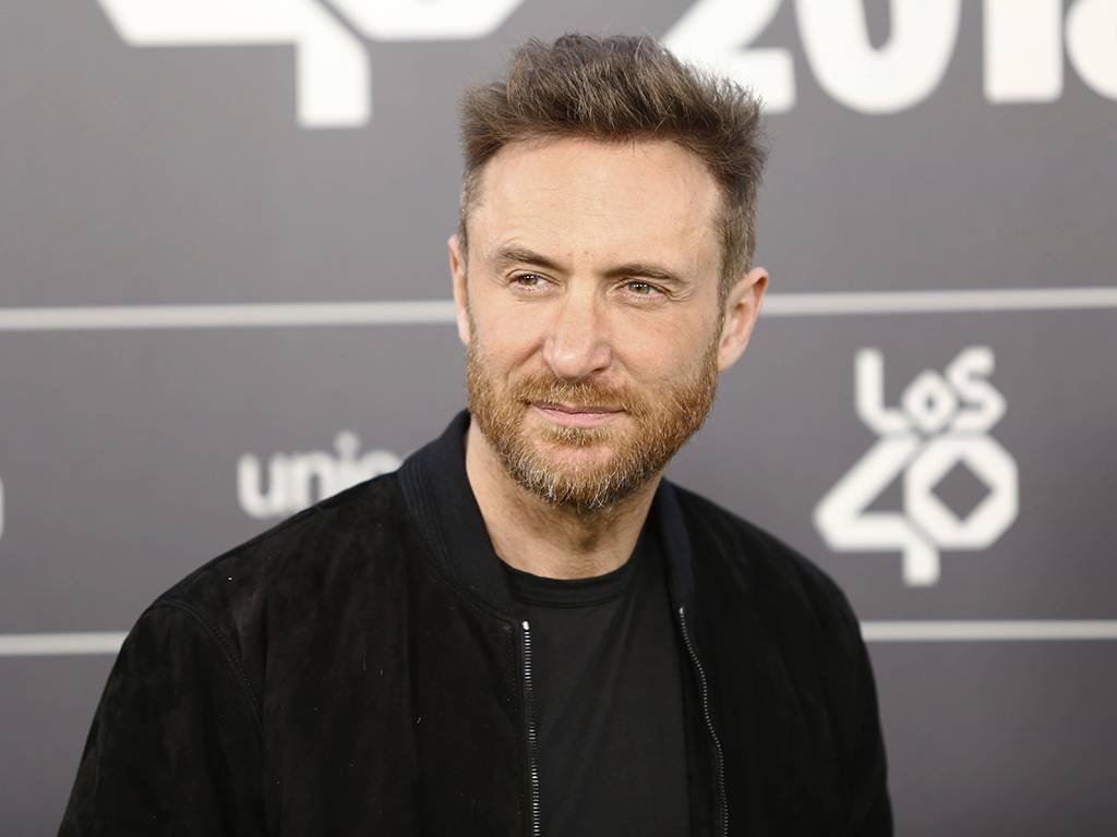 David Guetta : A 51 ans, le DJ s'affiche très sexy sur Instagram