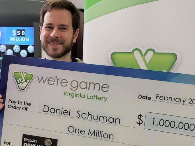 Daniel joue pour la première fois au loto et remporte 1 million de ...