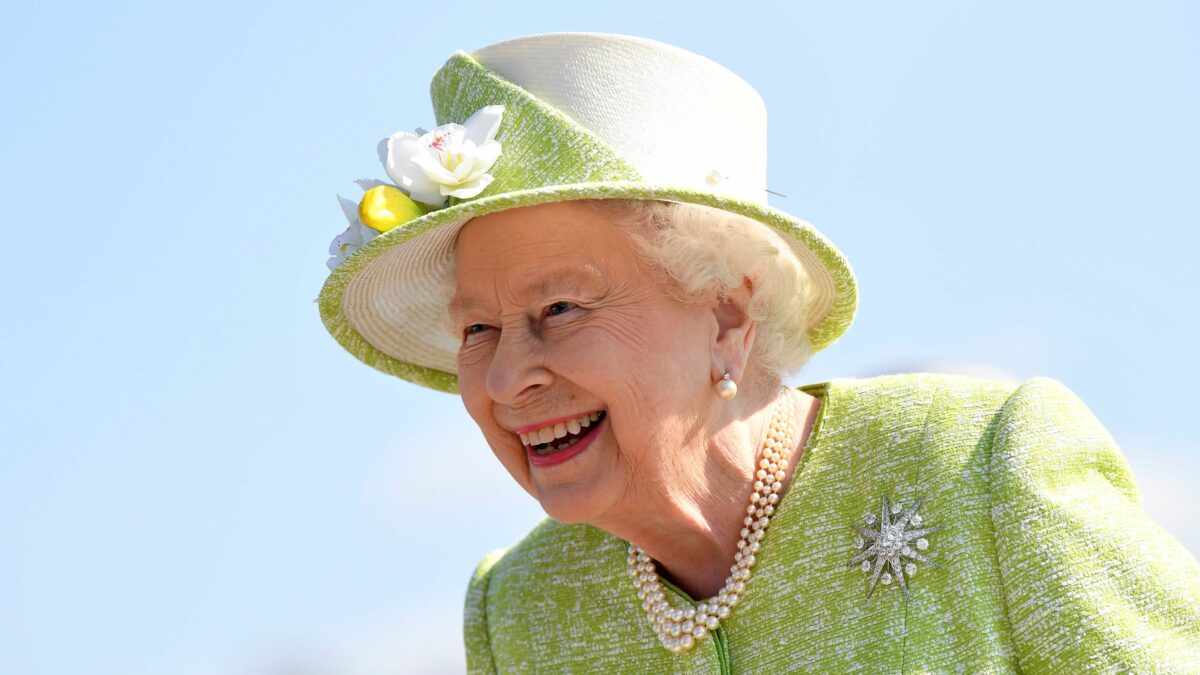 Elizabeth II : A 94 ans, elle monte toujours à cheval
