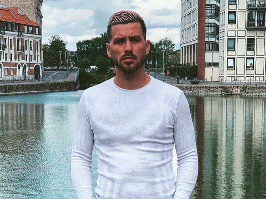 Virgil (Les Anges 12) en couple avec un homme ? Cette vidéo qui intrigue