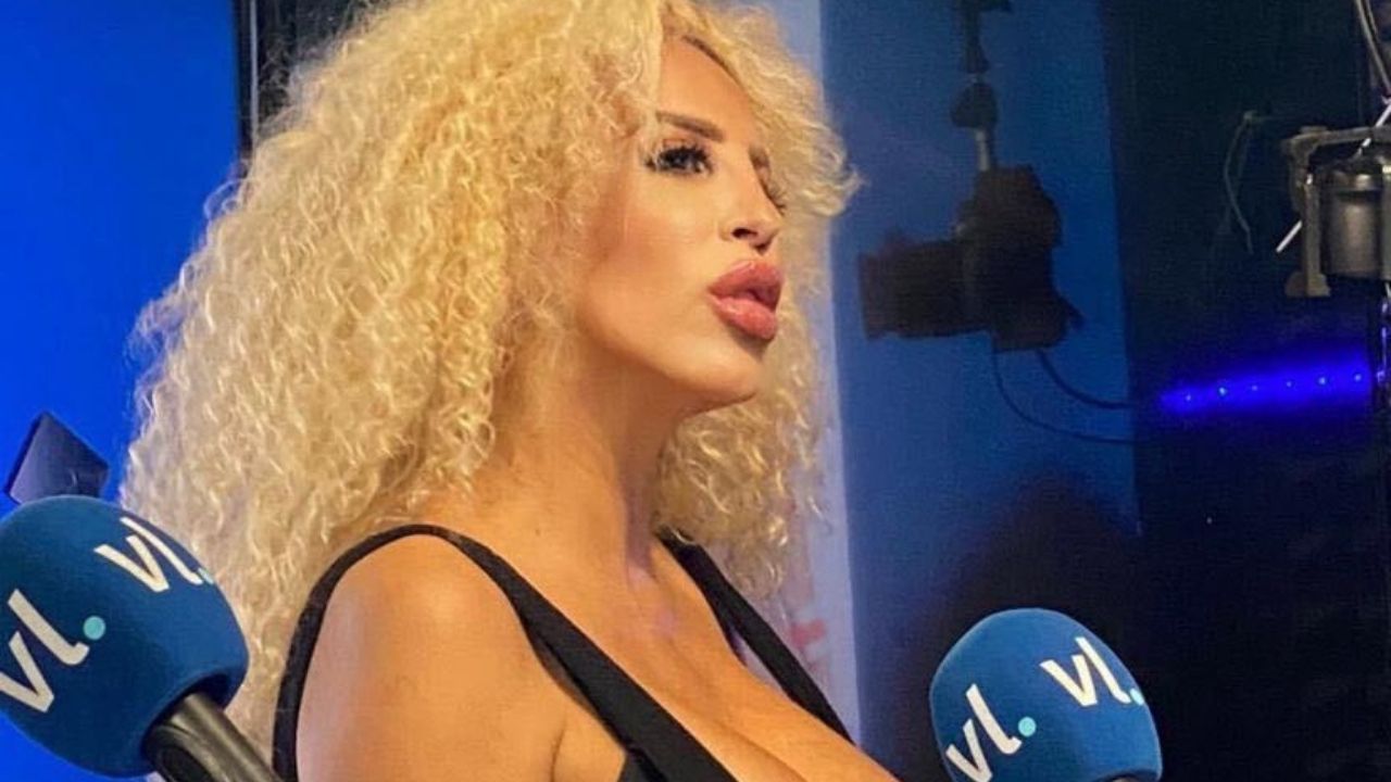 Afida Turner rembarre une chroniqueuse après une question qui ne passe ...