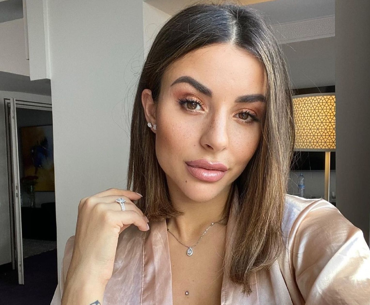 Rym Renom : Découvrez le tatouage qu’elle a fait pour sa fille Maria ...