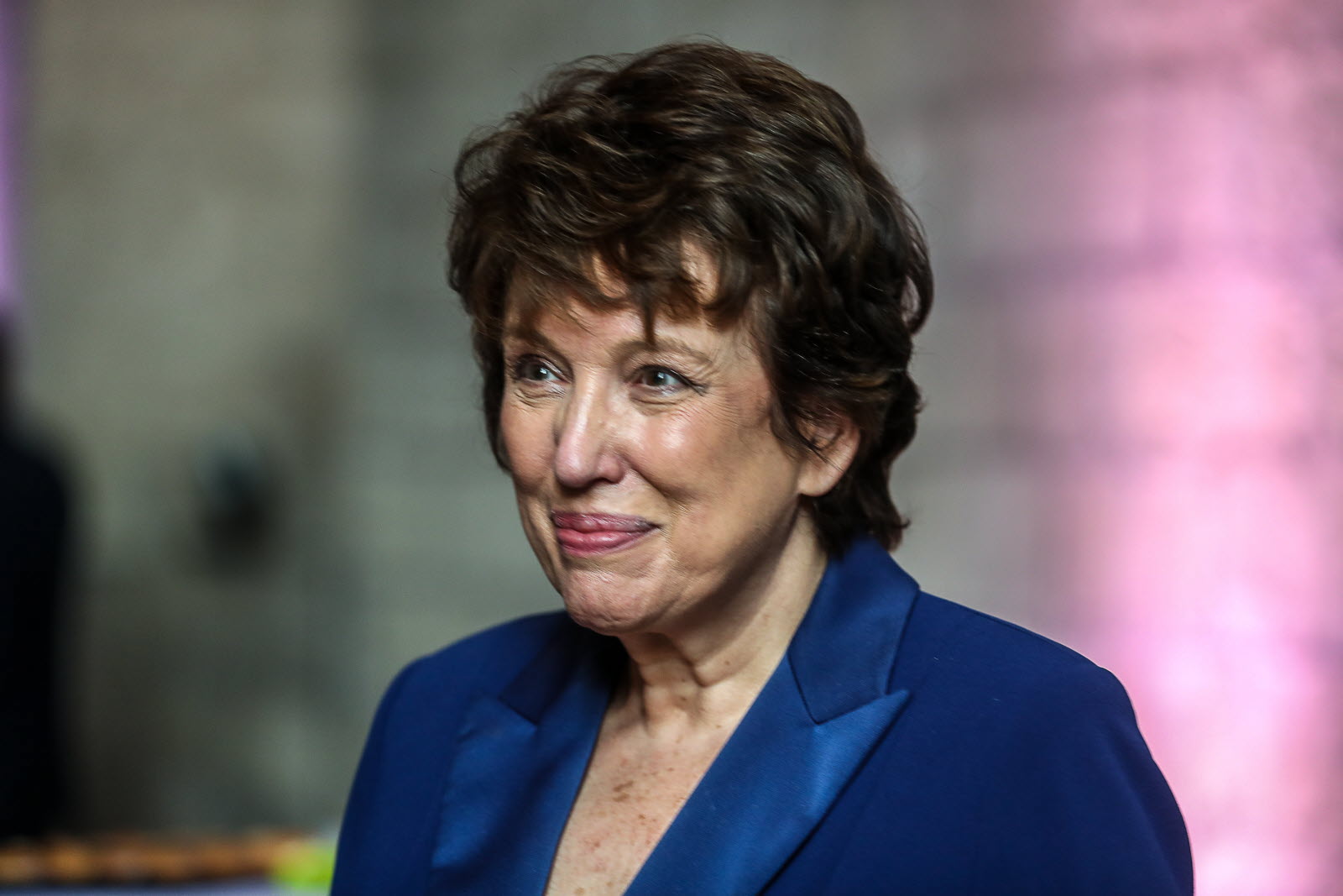 Roselyne Bachelot se confie sur sa vie "Une religieuse était tombée ...