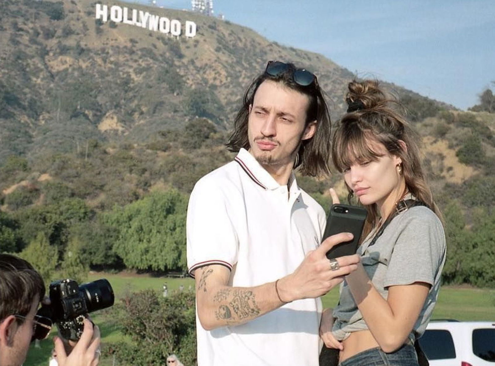 Roméo Elvis : Sa compagne Lena Simonne s’exprime enfin sur l’agression ...