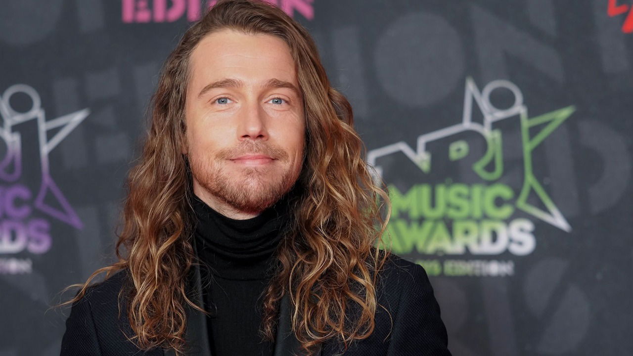 Julien Doré "vexé" et blessé par une réflexion de Marianne James lors ...