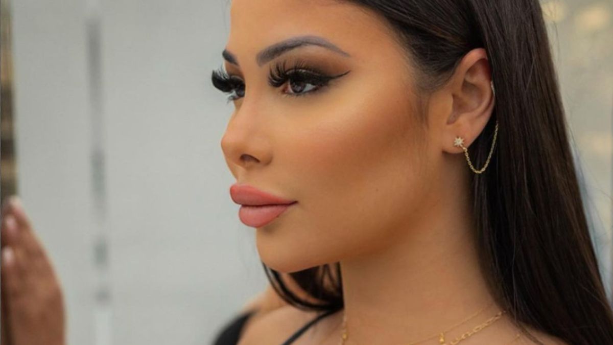 Maeva Ghennam lance une pique à Carla Moreau : "Mbappé il vit la même ...