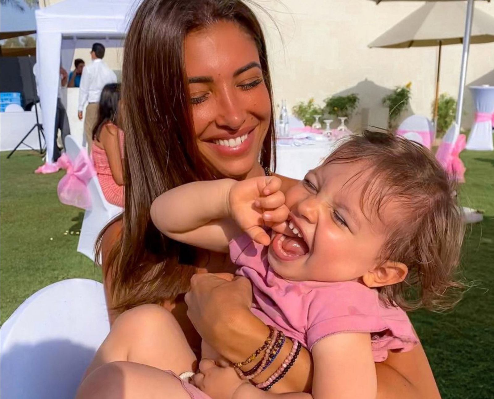Mélanie Dedigama au sujet de sa fille Naya : "J'ai parfois du mal à ...