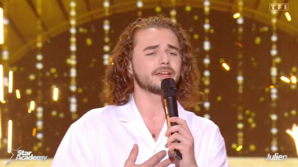 Star Academy : Julien soutenu par une célèbre chanteuse… La Toile s ...