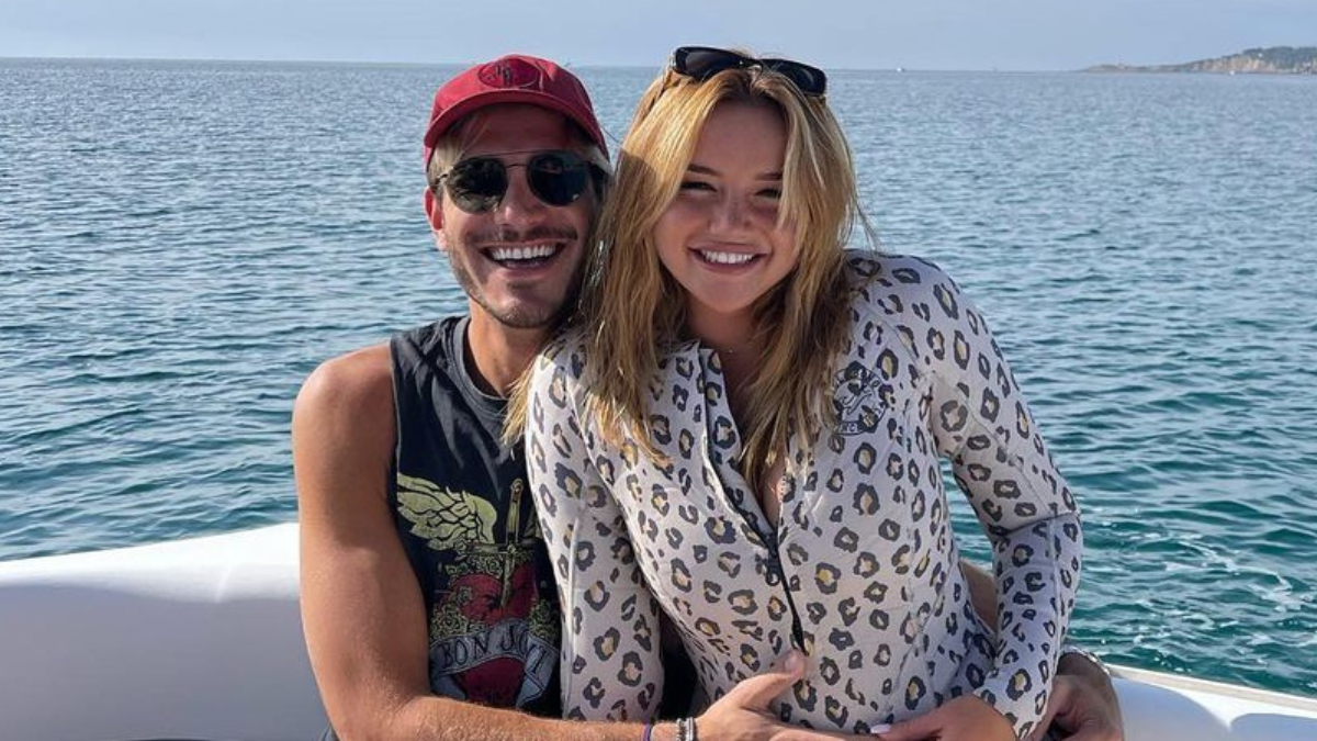 Nicolo Ferrari taquin ? Il se moque gentiment du physique de Victoria ...