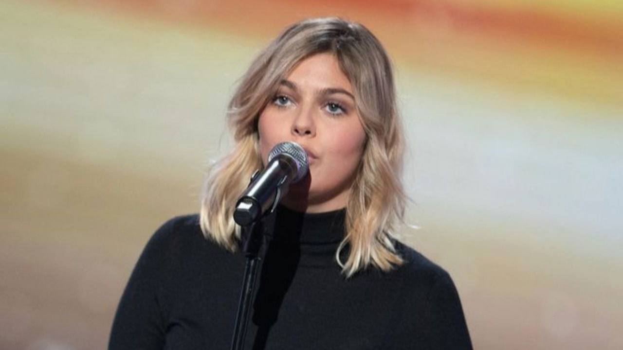 Louane sur son rapport à son corps : "Je pense que c'est hyper lié à la société"