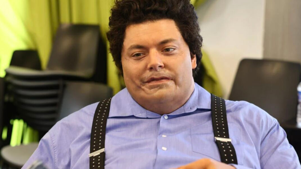 Kev Adams à propos de sa transformation physique extrême dans Avenir ...