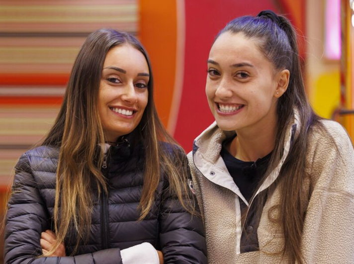 Pékin Express : Laura et Alexandra hors course à cause d’une arnaque ...