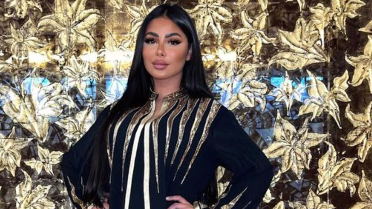 Maeva Ghennam s'emporte sur la Toile :" cette grosse clocharde j'ai ...