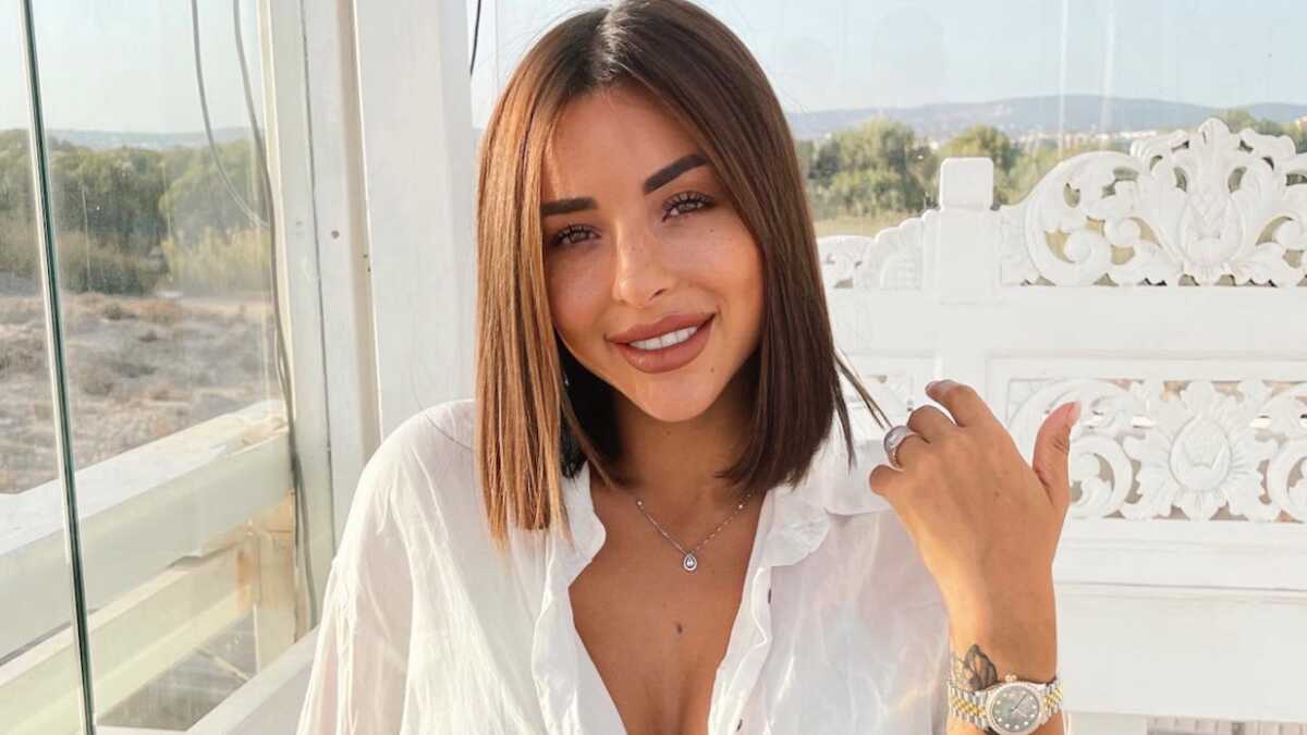 Rym Renom moins présente sur les réseaux sociaux : la chérie de Vincent ...