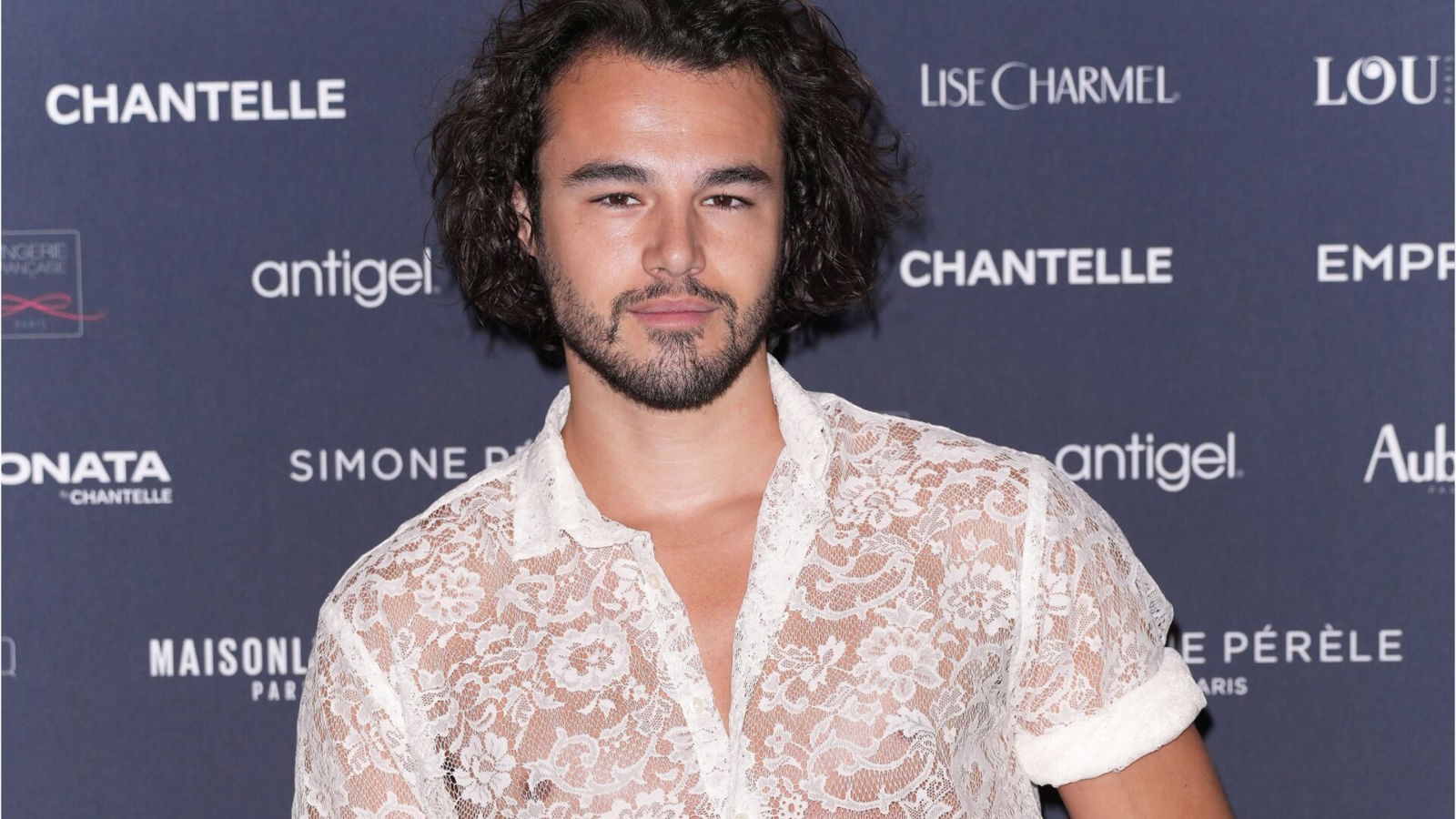 Anthony Colette balance avec laquelle de ses partenaires de danse cela ...