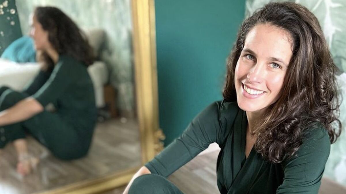 Clémence Castel revient sur son coming-out : "Je referai cent fois la ...