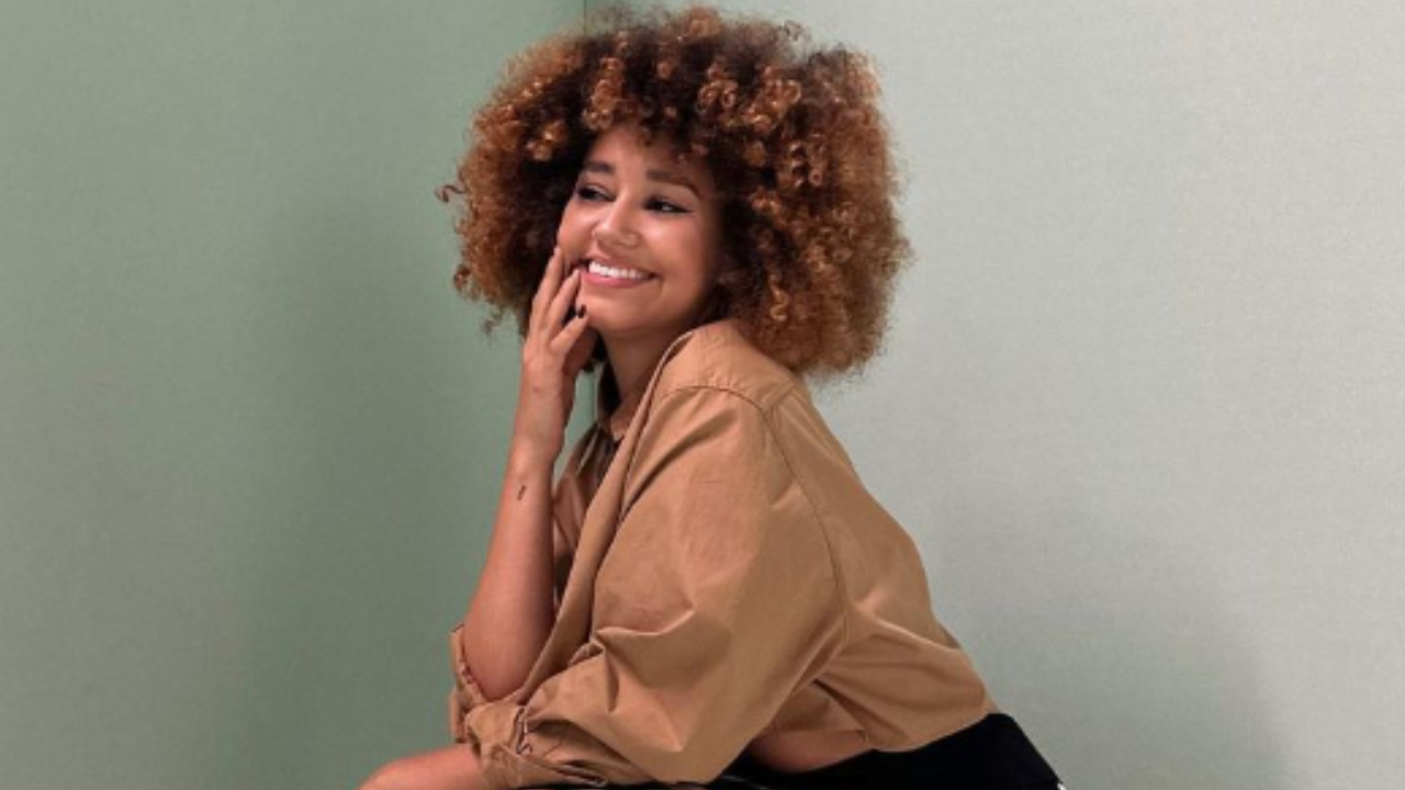 Léna Situations se fait tacler en pleine rue sur sa tenue : son ami ...