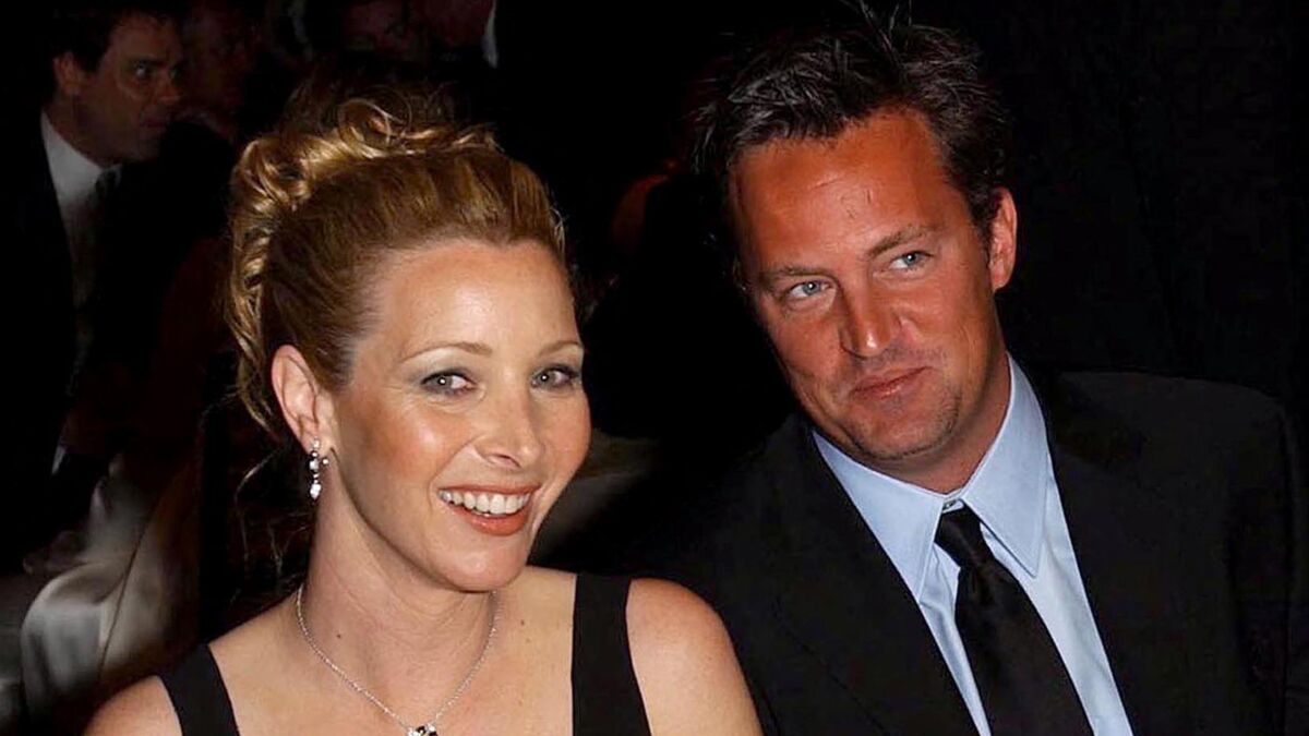 Mort de Matthew Perry : la théorie de Lisa Kudrow sur le décès de sa co-star de Friends