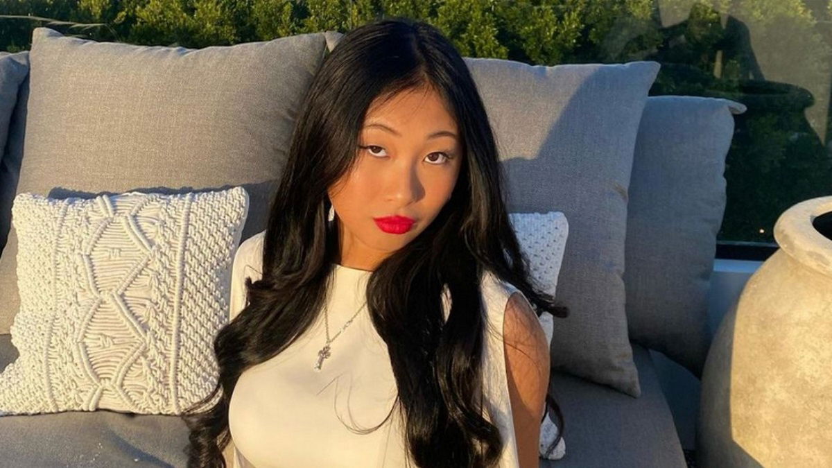 Jade Hallyday en solo en France : découvrez la vraie raison de son ...