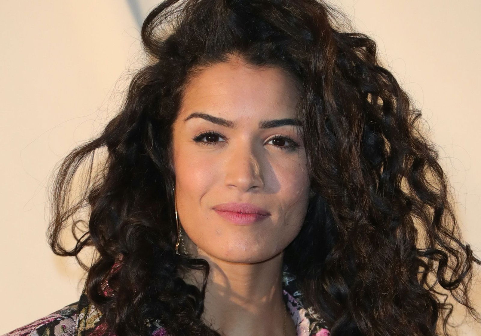 Sabrina Ouazani balance sur le comportement déplacé d’un réalisateur ...