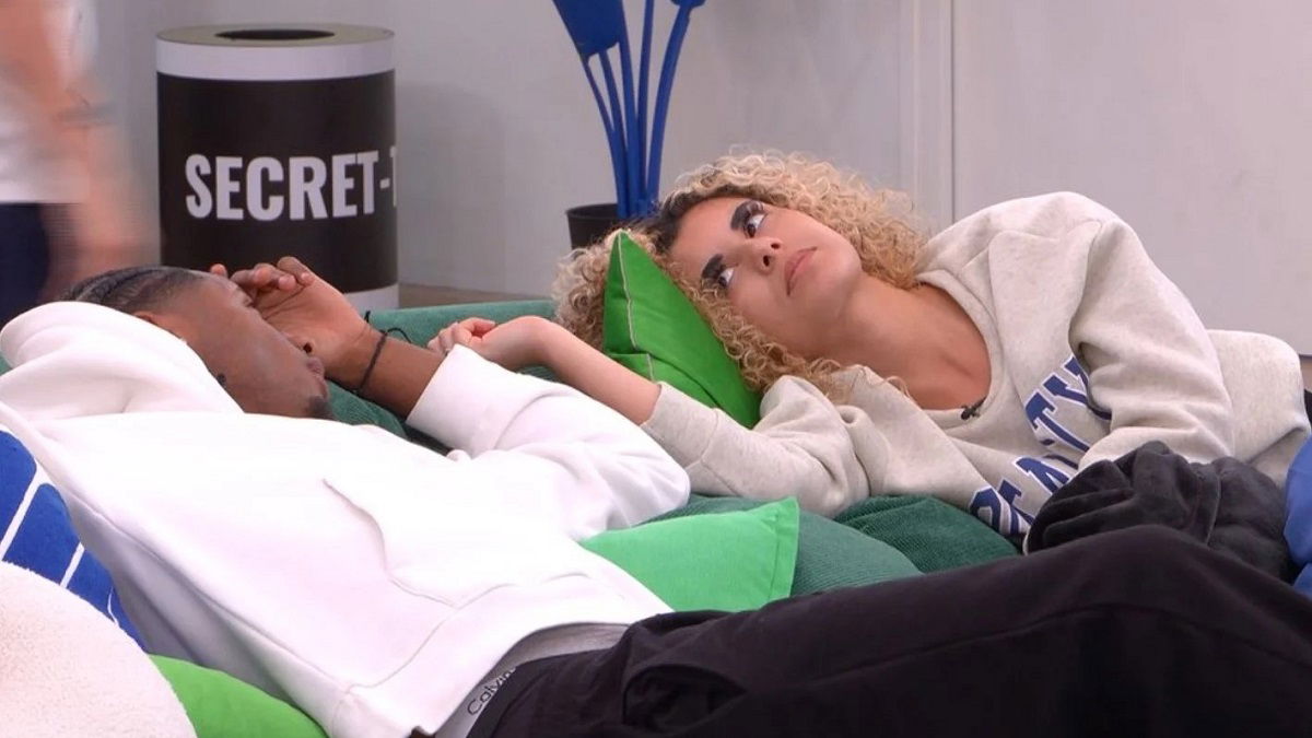 Secret Story : Cameron fait une énorme révélation sur Alexis et Zoé