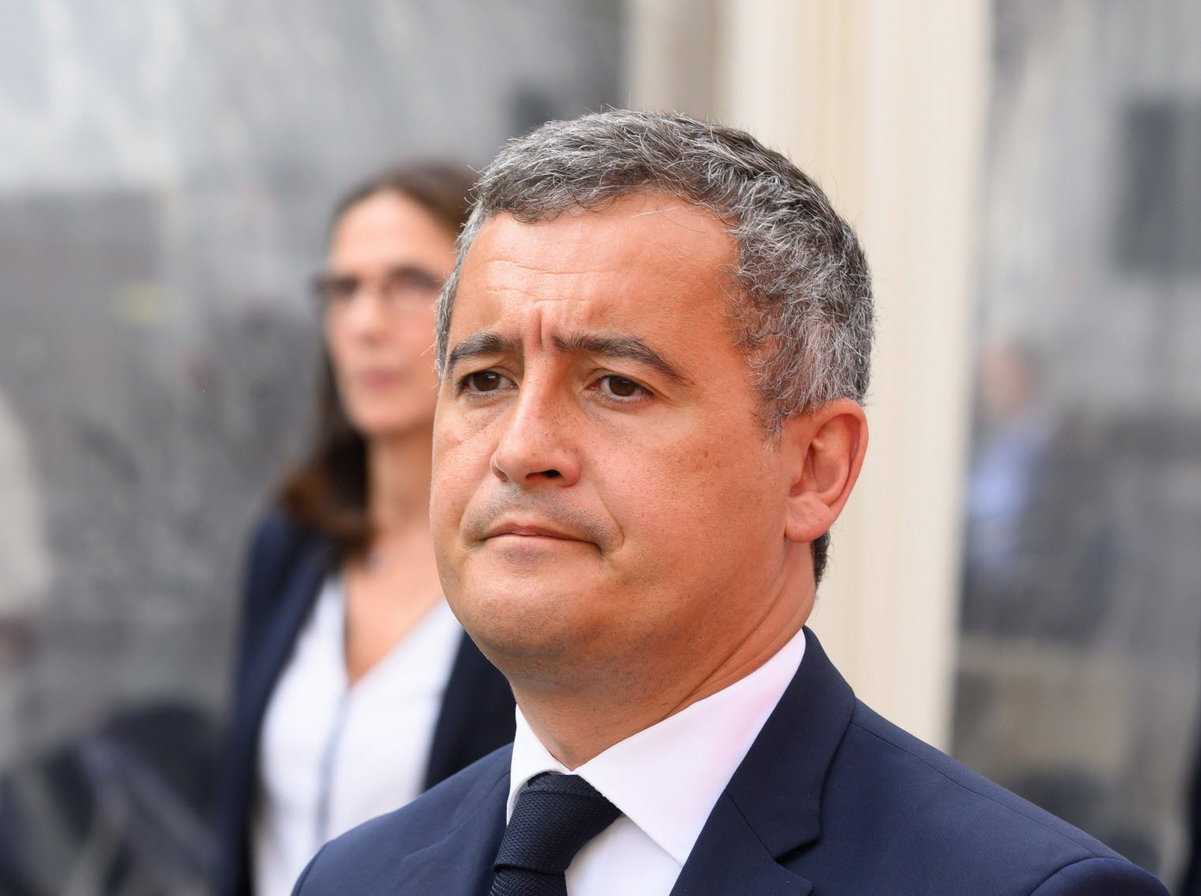 JO de Paris : Gérald Darmanin snobé par un bénévole, cette vidéo qui ...
