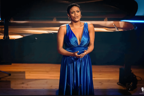 JO 2024 : Qui est Axelle Saint-Cirel, l'interprète de l'hymne national