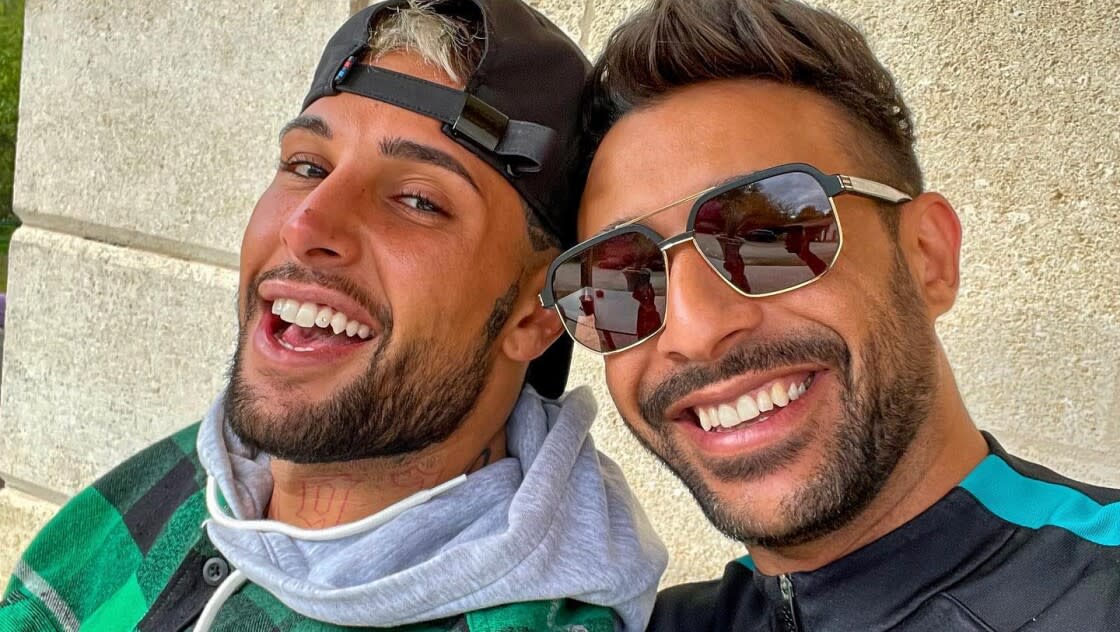 Eddy Ben Youssef (Les Cinquante ) fiancé à Amine Benali-Brouch : "J'ai dit oui
