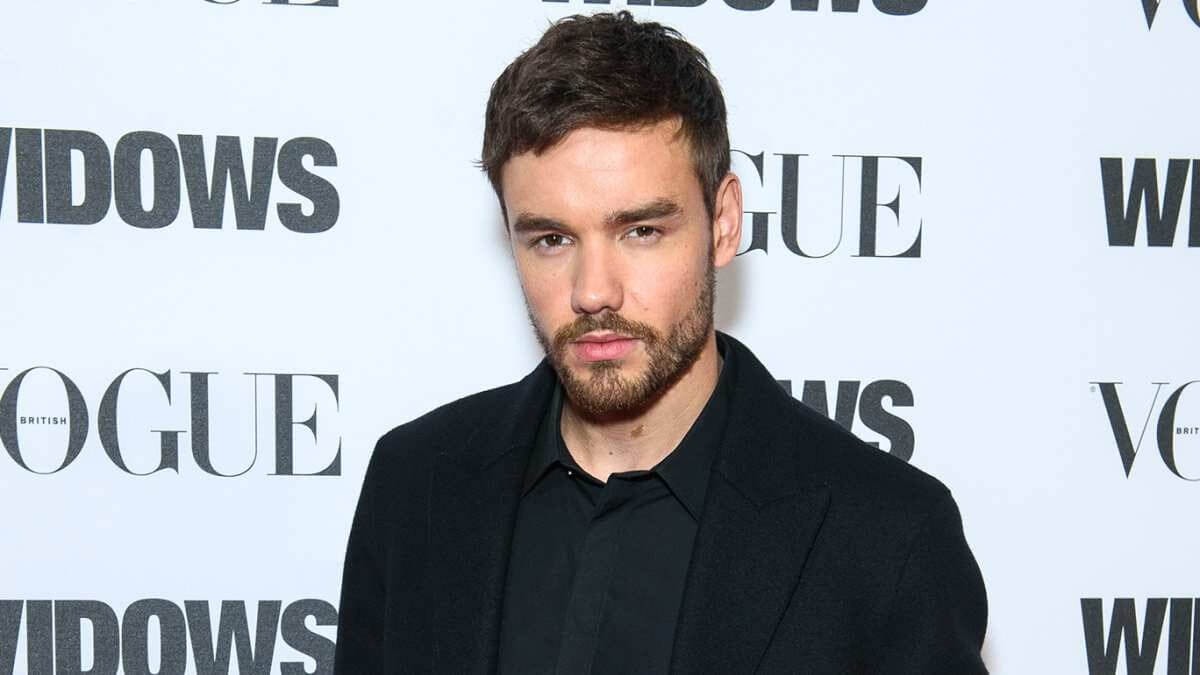 Mort de Liam Payne : son père en détresse, le rapatriement de son corps retardé par l’enquête