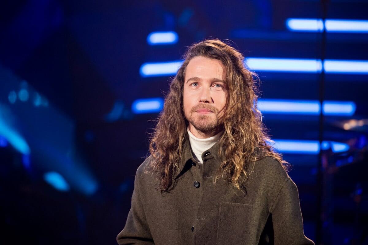 Julien Doré sur le décès de sa maman : "Je pensais que j’étais un fils ...