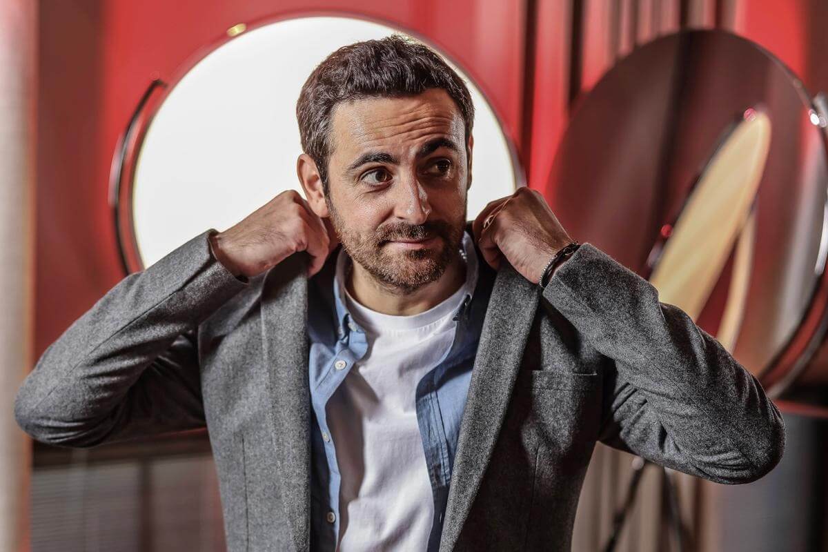 Camille Combal : ce contrat à sept chiffres qu’il aurait décroché pour ...