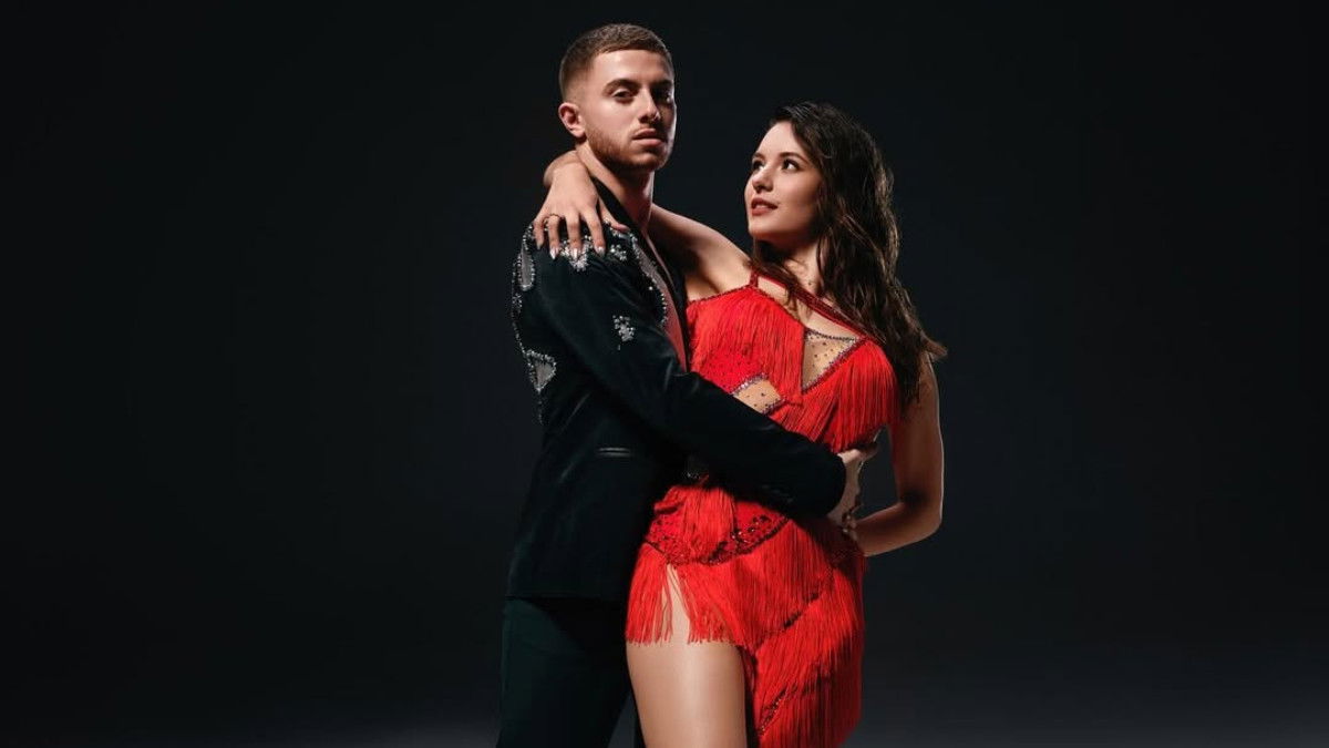 Danse avec les Stars : Elsa Bois dévoile son partenaire... un détail ...