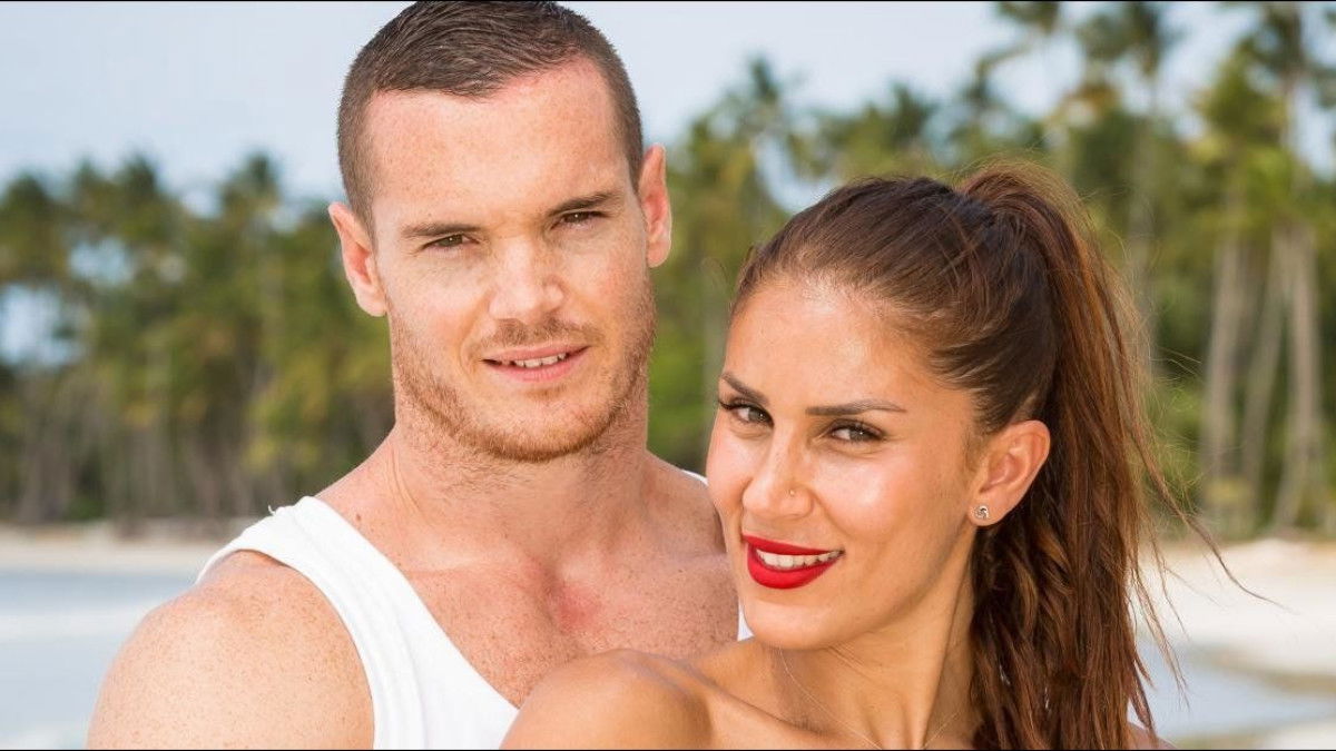 Wafa à Dubaï revient sur son ancienne vie : "C'est très compliqué en ...