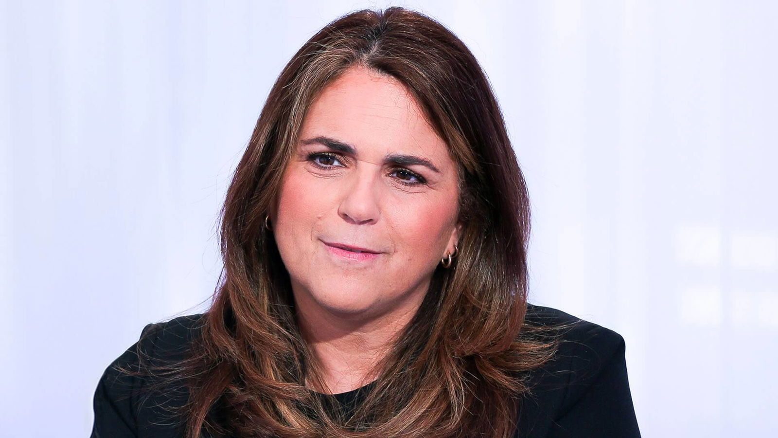 TPMP : Valérie Bénaïm absente de l’antenne, Cyril Hanouna évoque la ...