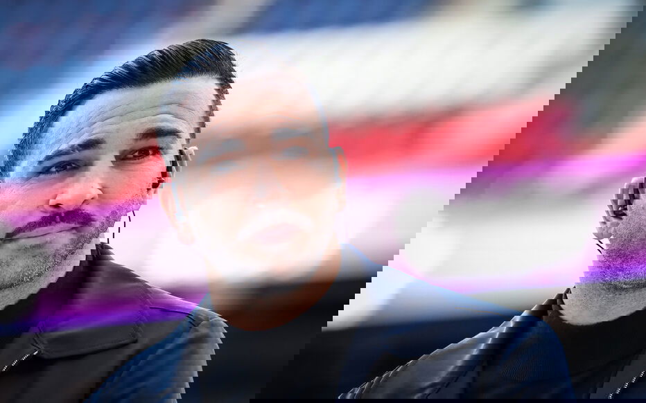 Adil Rami à nouveau en couple ! Il officialise sa nouvelle relation ...