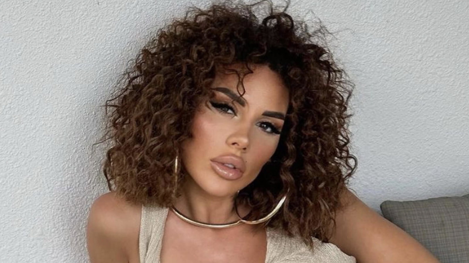 Laura Lempika se confie sur sa nouvelle relation amoureuse : "Les ...