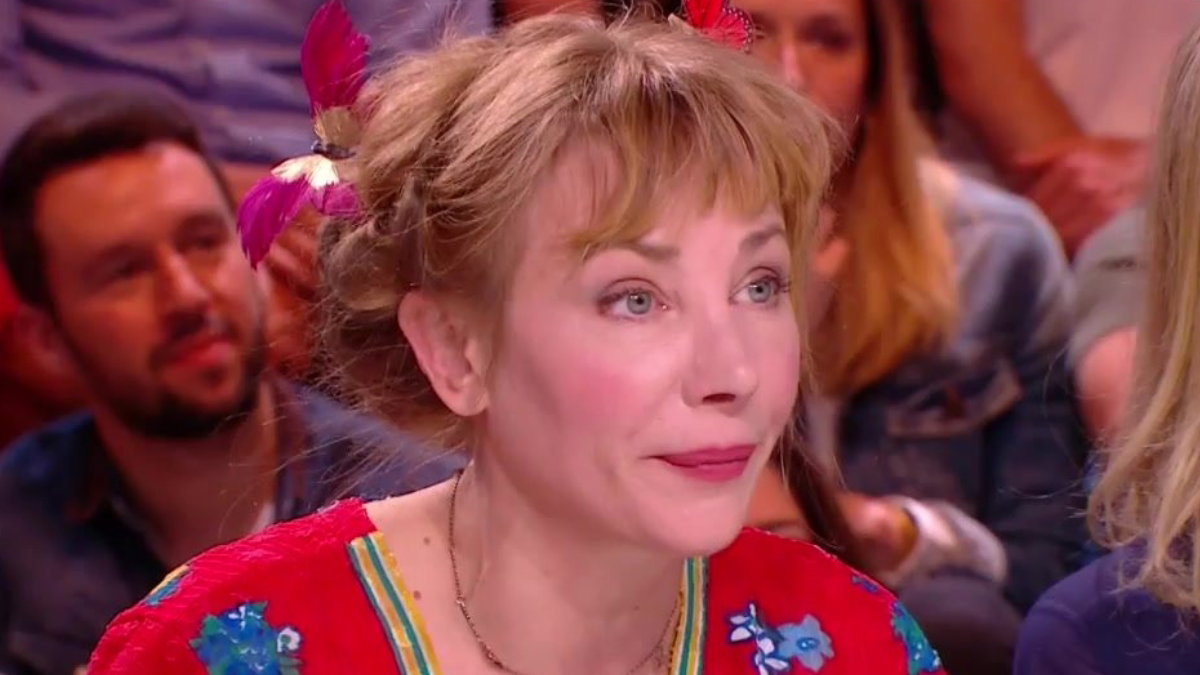 Julie Depardieu évoque ses regrets concernant sa rhinoplastie : "Tu te ...