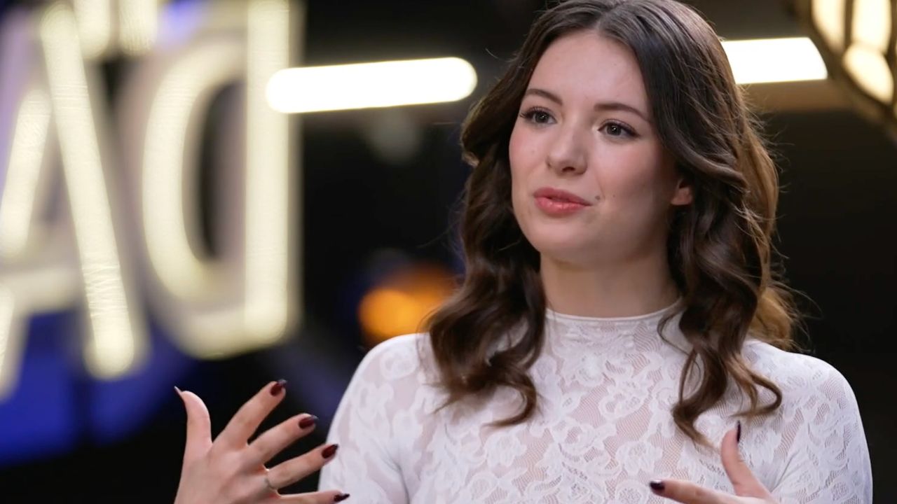 Elsa Bois (DALS) évoque le cyberharcèlement dont elle est victime ...