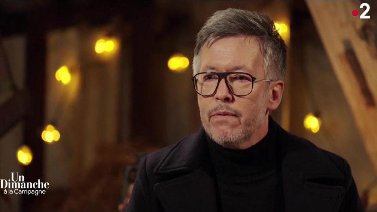 Jean-Luc Lemoine : l'humoriste heureux en couple depuis plus de vingt ...