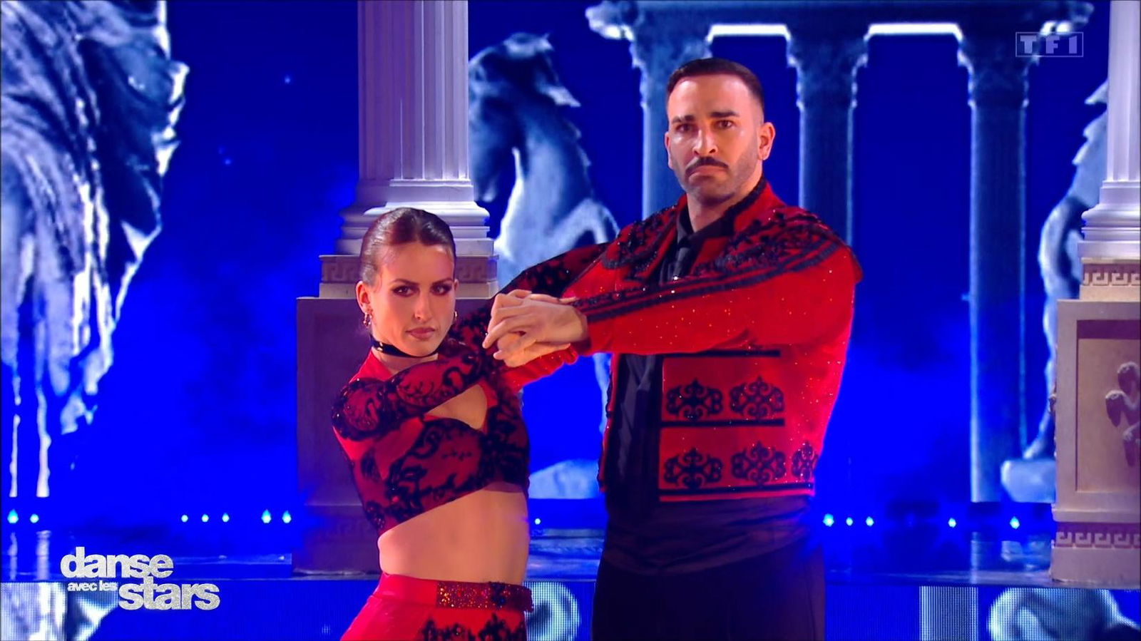 Adil Rami en couple avec Ana Riera (Danse avec les Stars) ? : "Ana est ...