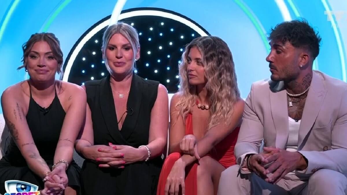 Secret Story : les privilèges que la Voix a attribués aux quatre ...