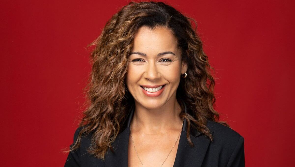 Chimène Badi : sa vision sur la maternité a changé, "Rien n'est figé..."