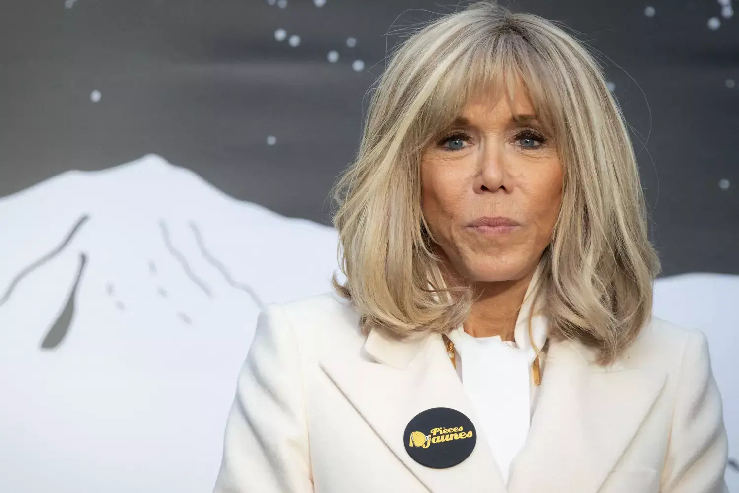 Brigitte Macron et la rumeur transphobe : un cliché de son frère Jean ...
