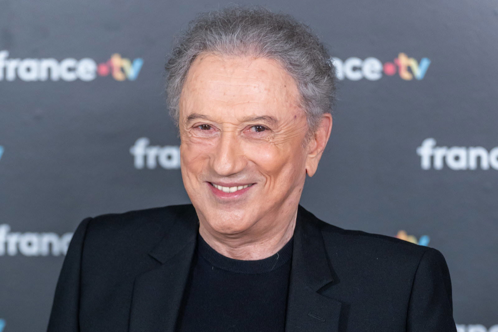 Michel Drucker sur sa longévité à la télévision : "83 ans, finalement, c'est encore jeune"