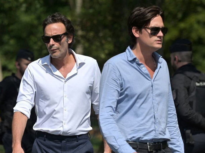 Alain Delon : une décision favorable à Alain-Fabien et Anthony Delon ...