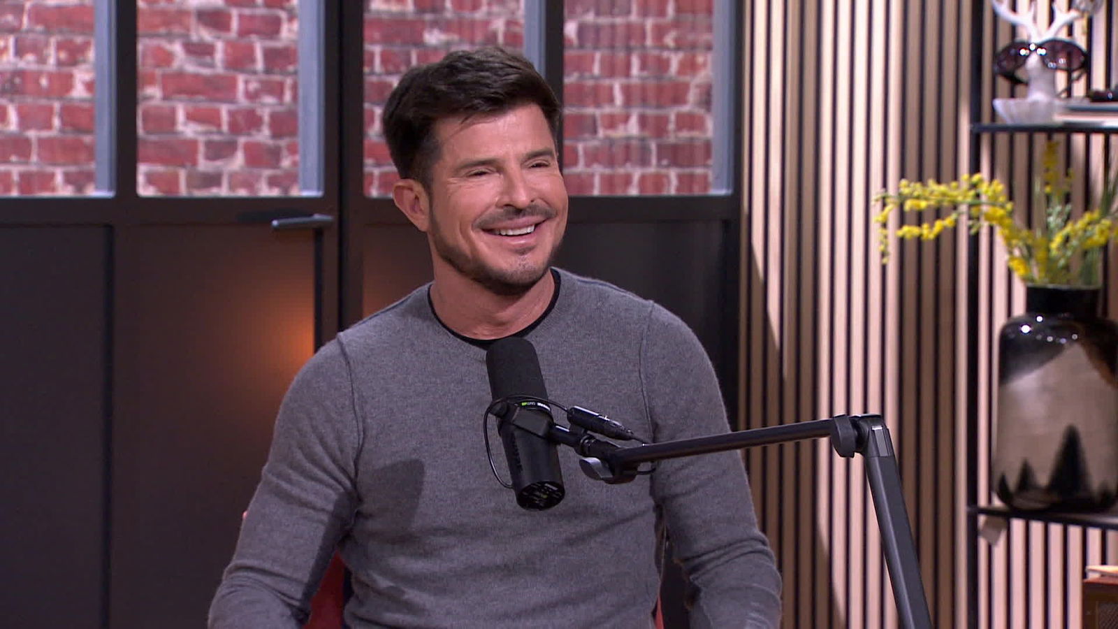 Vincent Niclo réagit aux critiques sur son physique : "Je n’ai rien ...