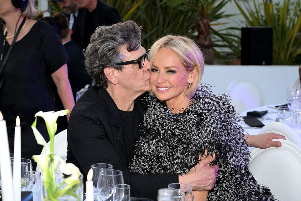 Adriana Karembeu en couple avec Marc Lavoine : "Je suis grave amoureuse de ce mec